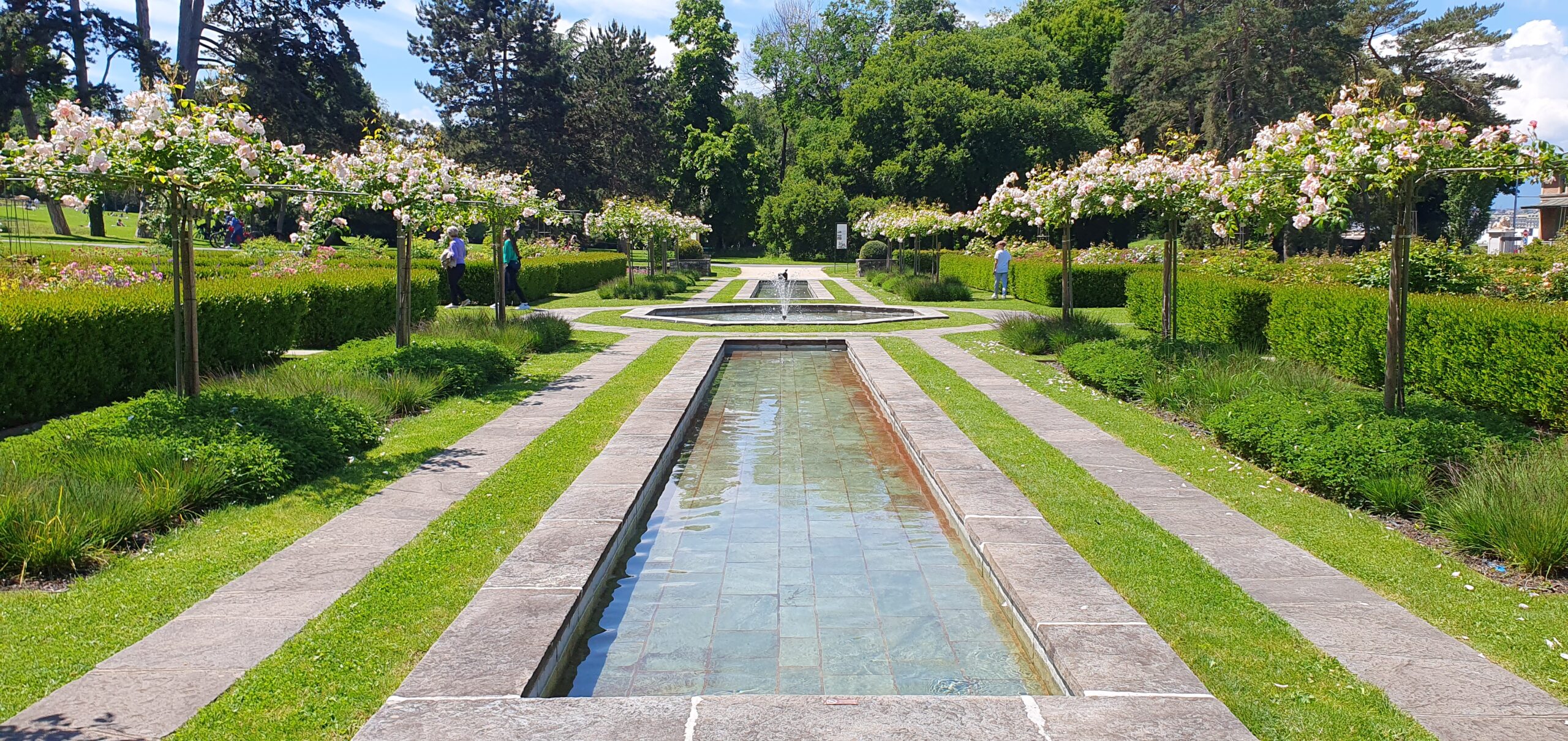 Genève, Roseraie du Parc La Grange | Boccard Parcs et Jardins